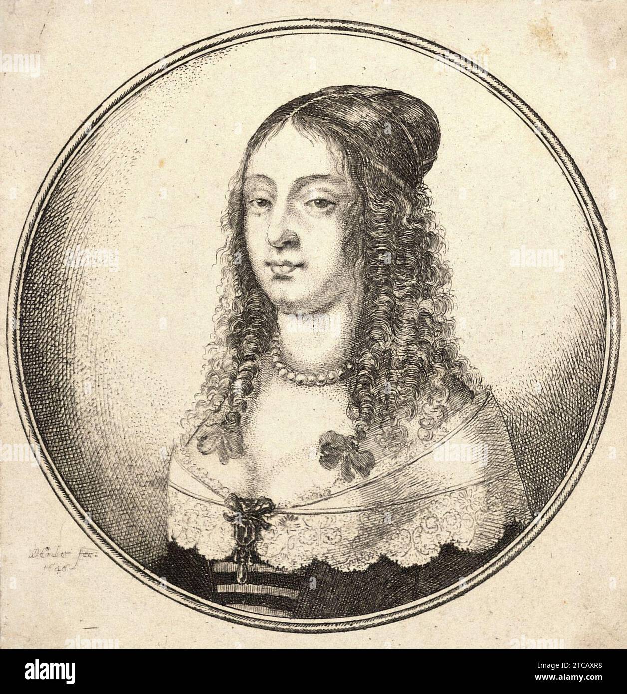 Centre parted hi-res stock photography and images - Alamy