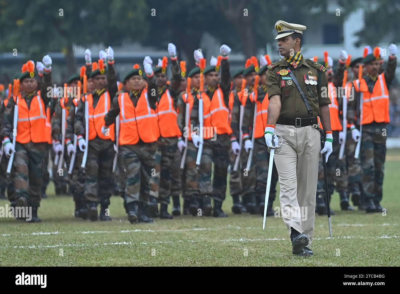 Police passing out parade hi-res stock photography and images - Alamy