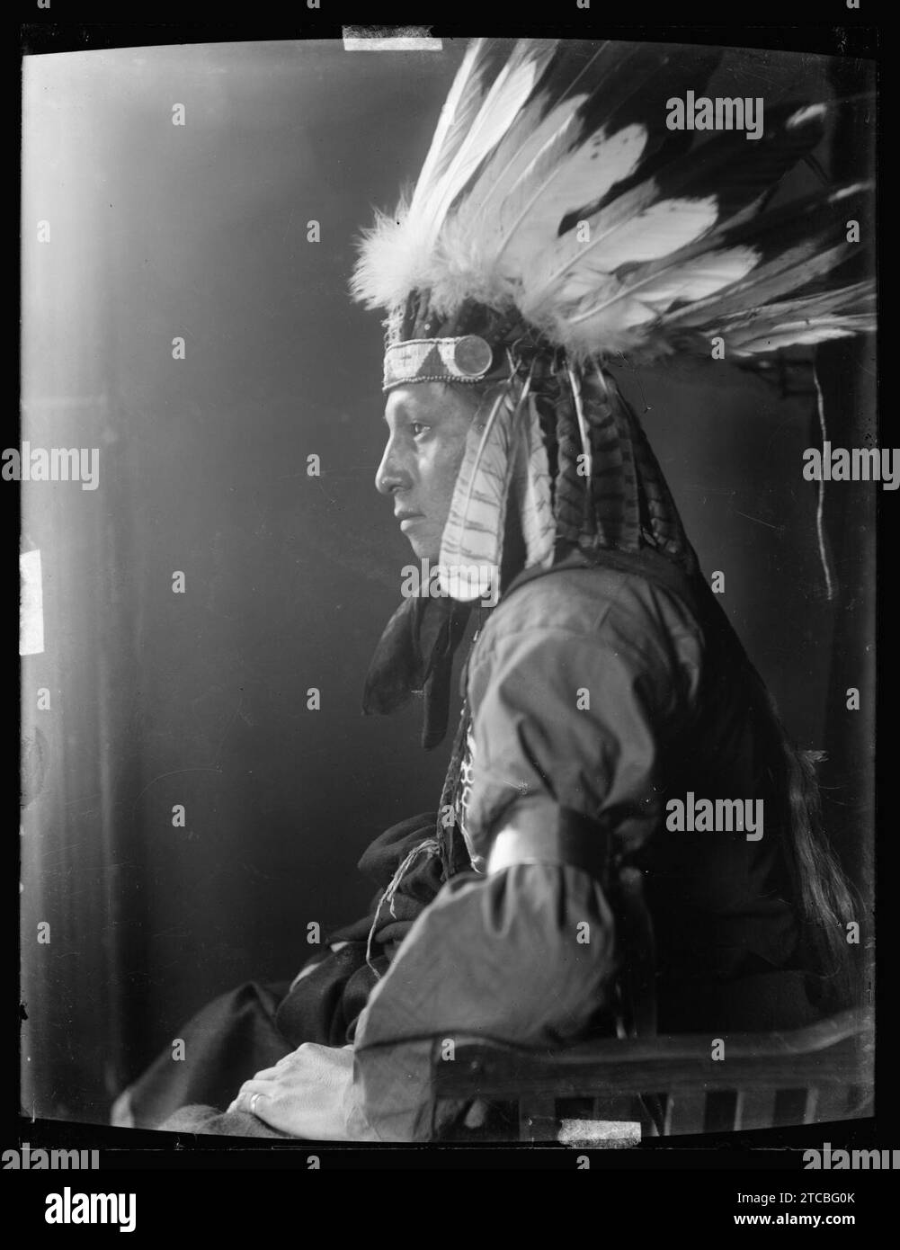 Sioux indian buffalo Black and White Stock Photos & Images - Alamy