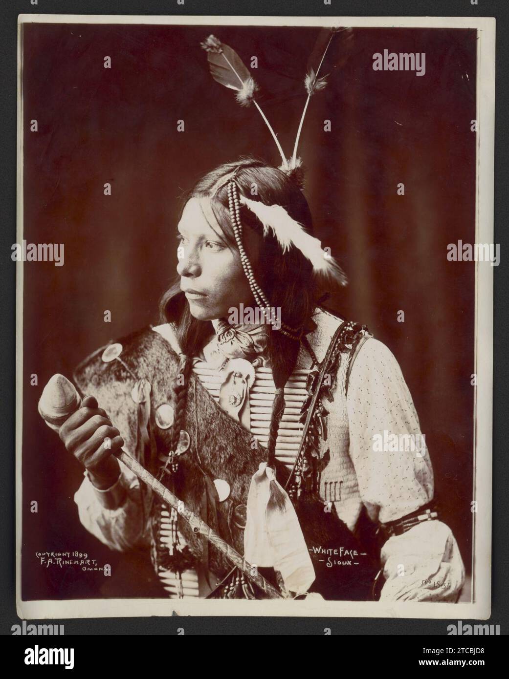 White Face - Sioux Stock Photo - Alamy
