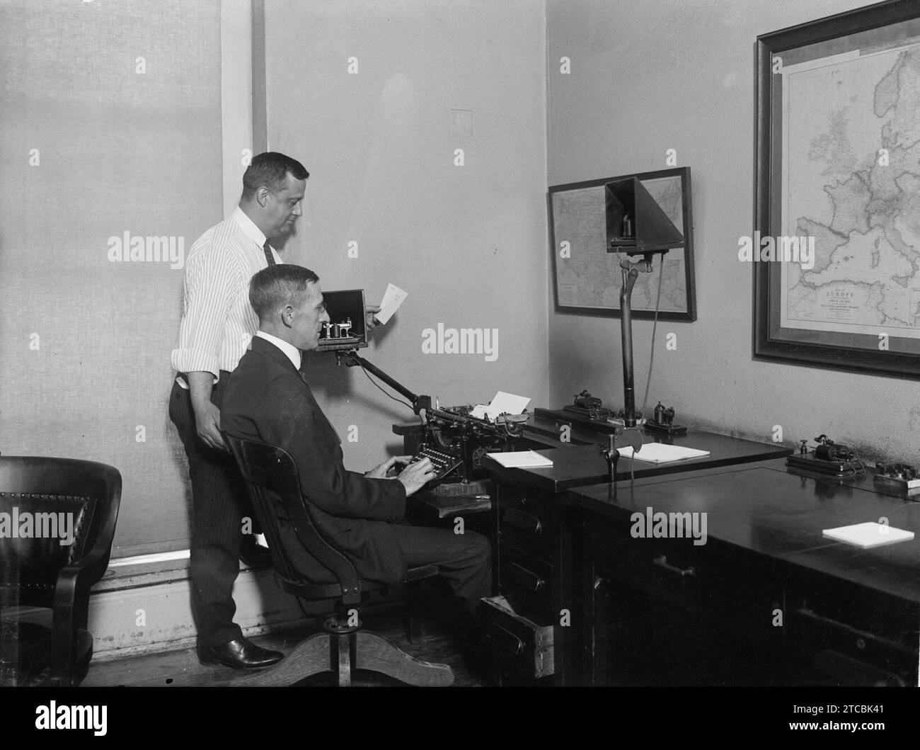 Telegraph room hi-res stock photography and images - Alamy