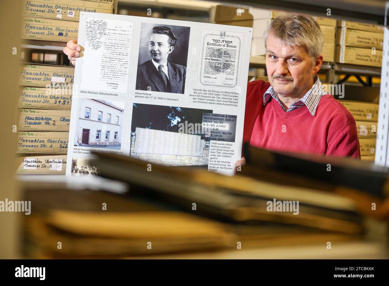 War prison activities hi-res stock photography and images - Alamy