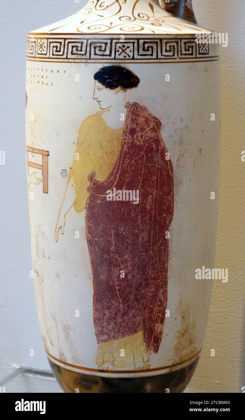 White ground lekythos hi-res stock photography and images - Alamy