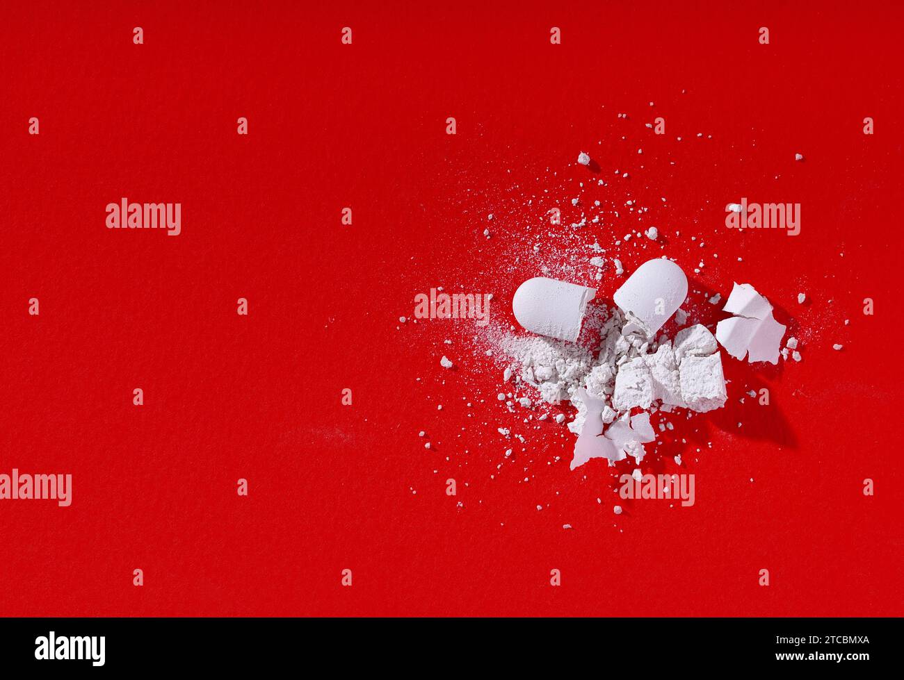 Cocaine abuse hi-res stock photography and images - Alamy