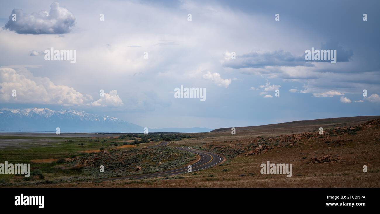 Open stretch road hi-res stock photography and images - Alamy