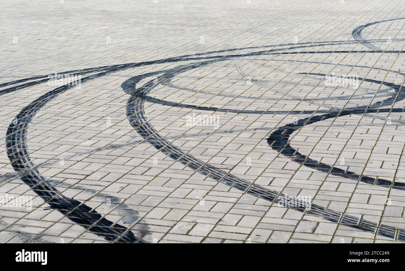 Black marks of braking tires on car wheels on the road Stock Photo - Alamy