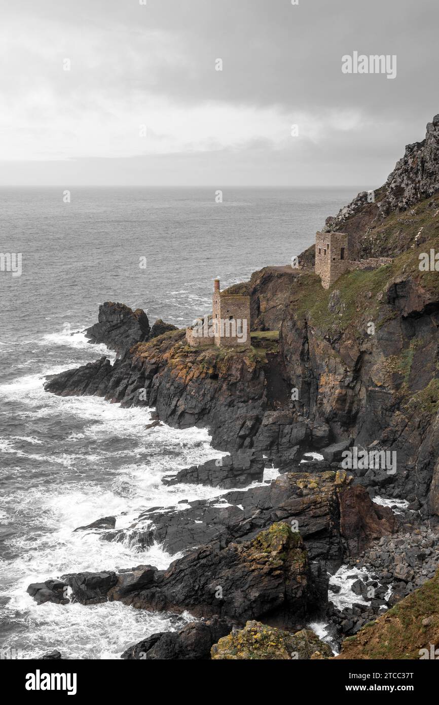 Cornwall coast line Stock Photo - Alamy