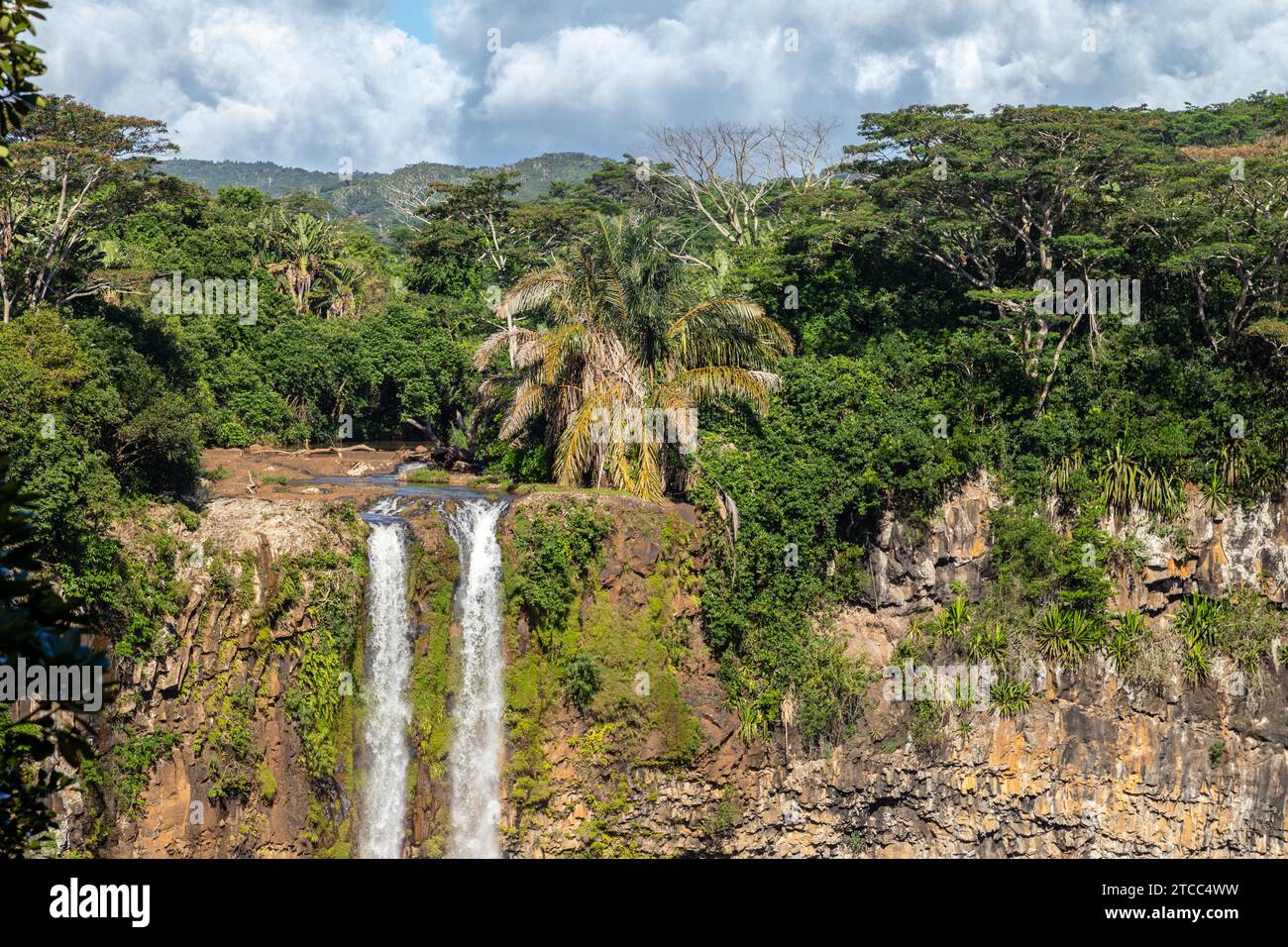 Chamarel waterfall on Mauritius island, Indian ocean Stock Photo - Alamy