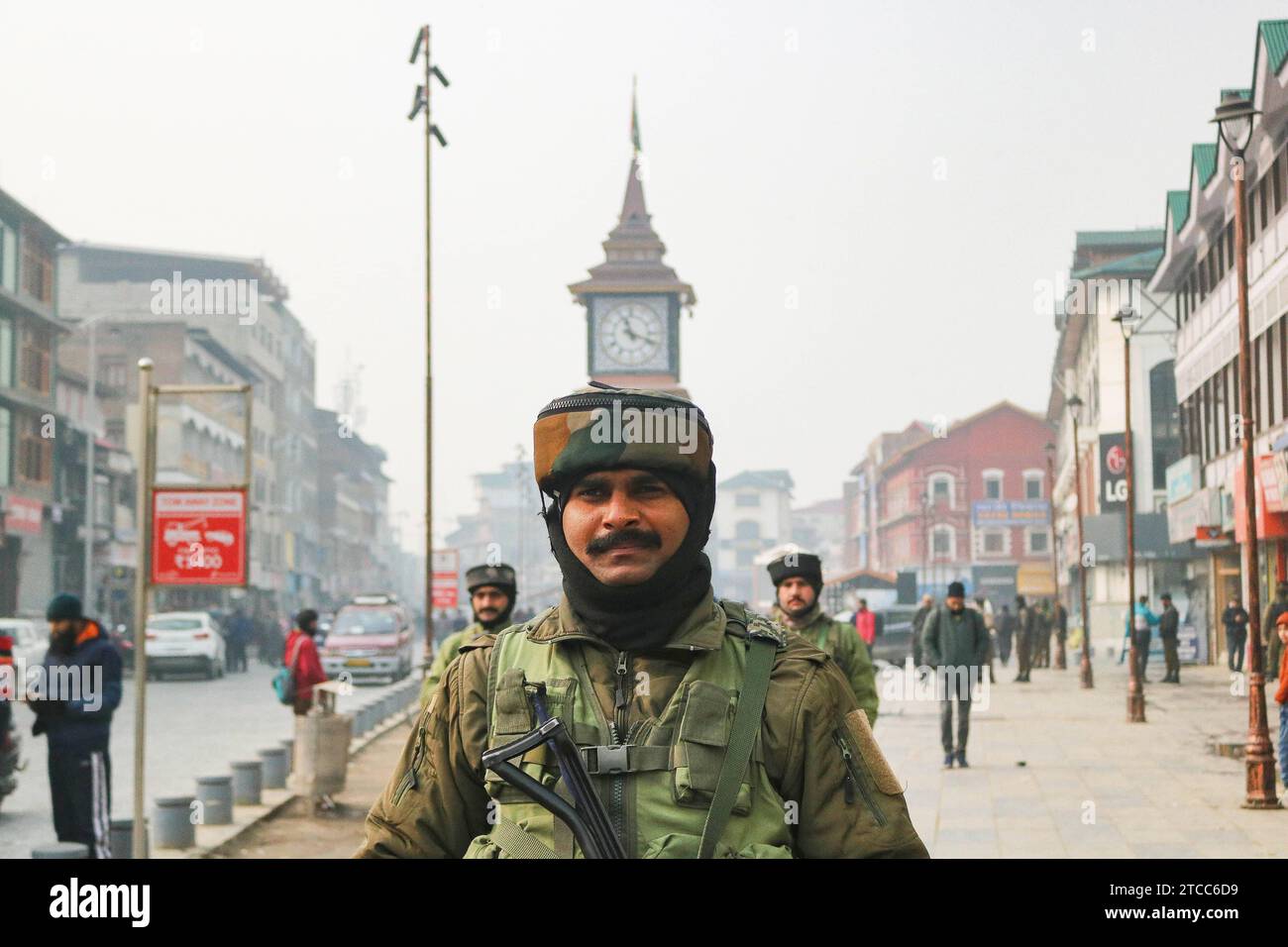 Indian paramilitary soldiers patrol in Srinagar, Kashmir After Supreme Court Decision December ...