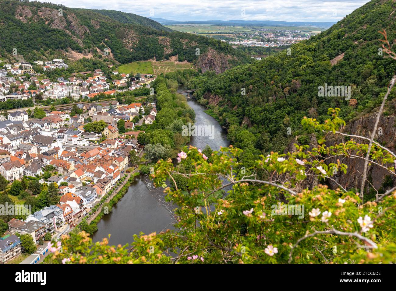 Scenic view from Rheingrafenstein at landscape with river nahe and Bad ...