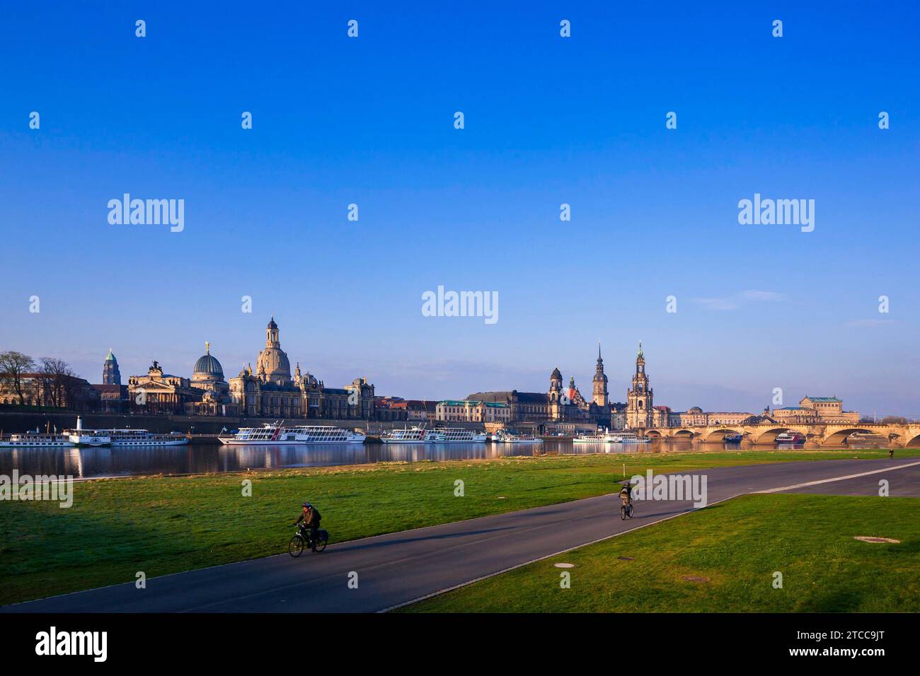 Terrace view in backlight hi-res stock photography and images - Alamy
