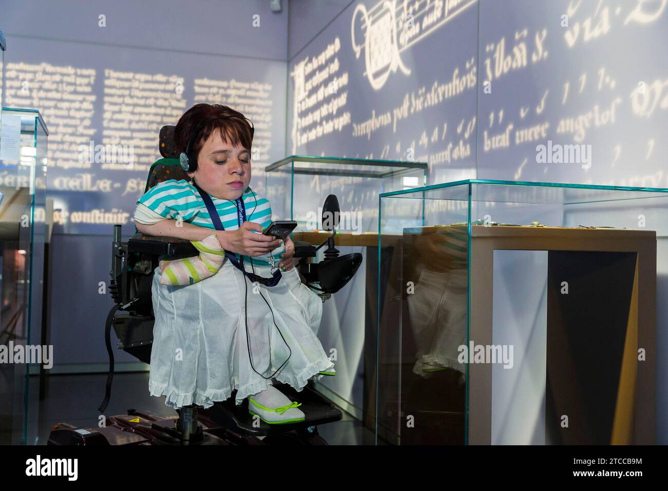 Young wheelchair rider in the smac Stock Photo - Alamy