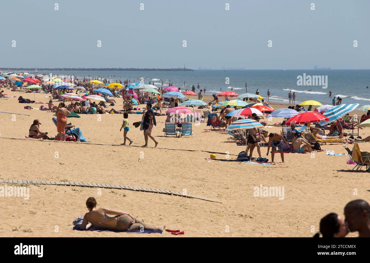 Huelva punta umbria beach hi-res stock photography and images - Alamy