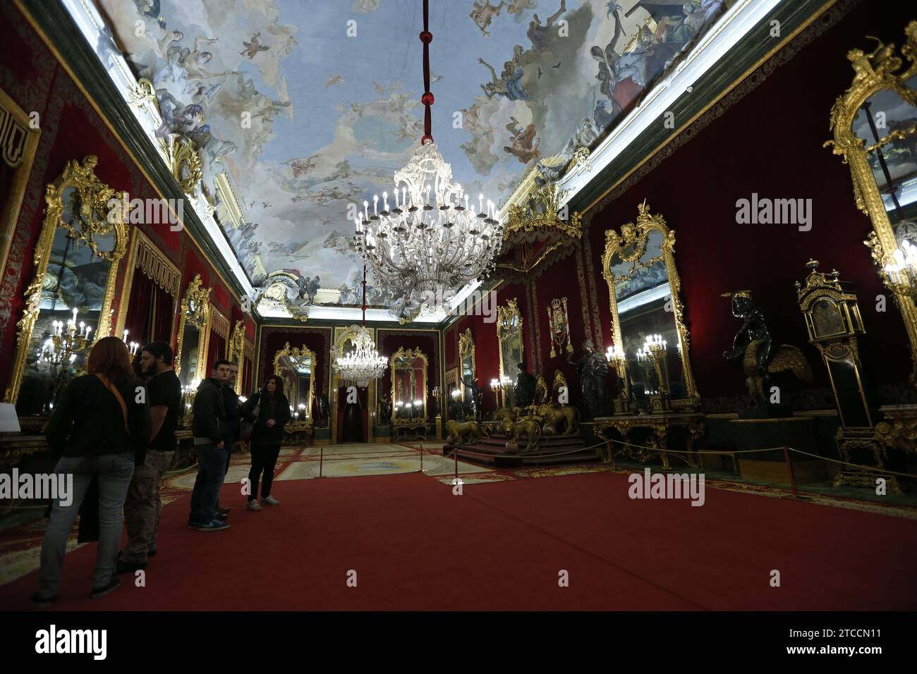 Madrid 04-24-2014....presentation of the new camon official antechamber ...