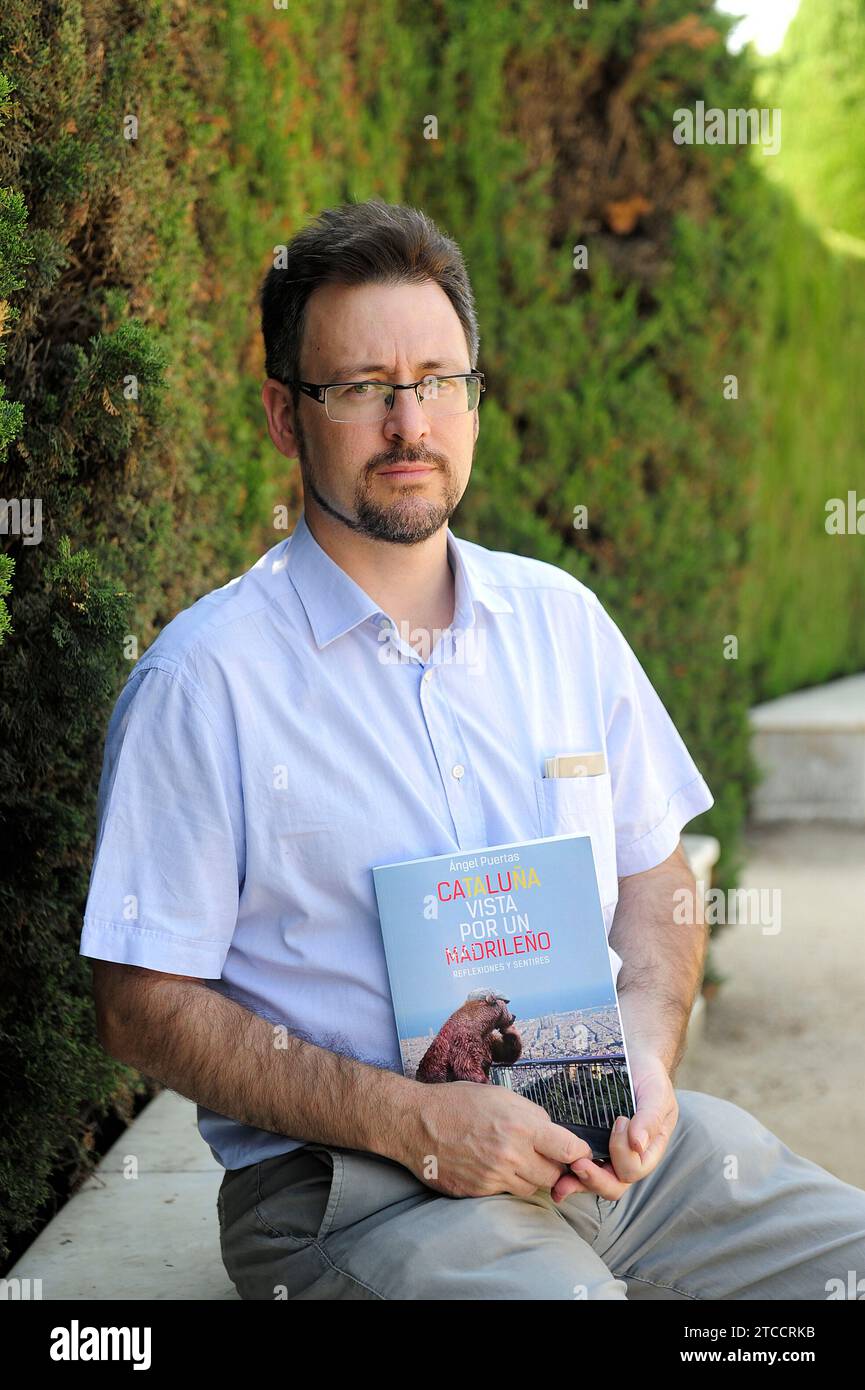 Barcelona. 08/05/2014. Interview with the writer Angel Puertas. Photos ...
