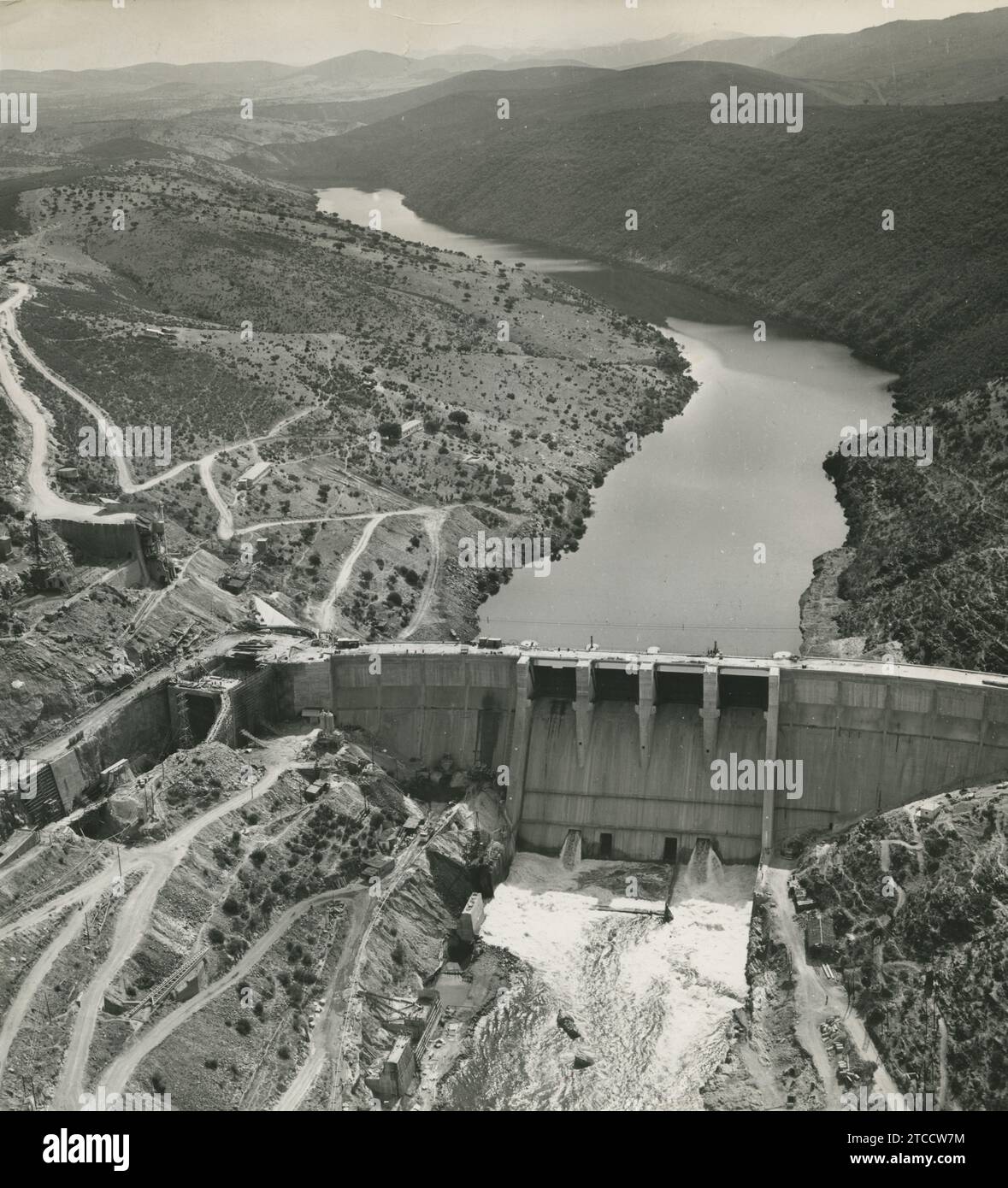 09/30/1965. Torrejón el Rubio (Cáceres), October. Aerial view of the ...
