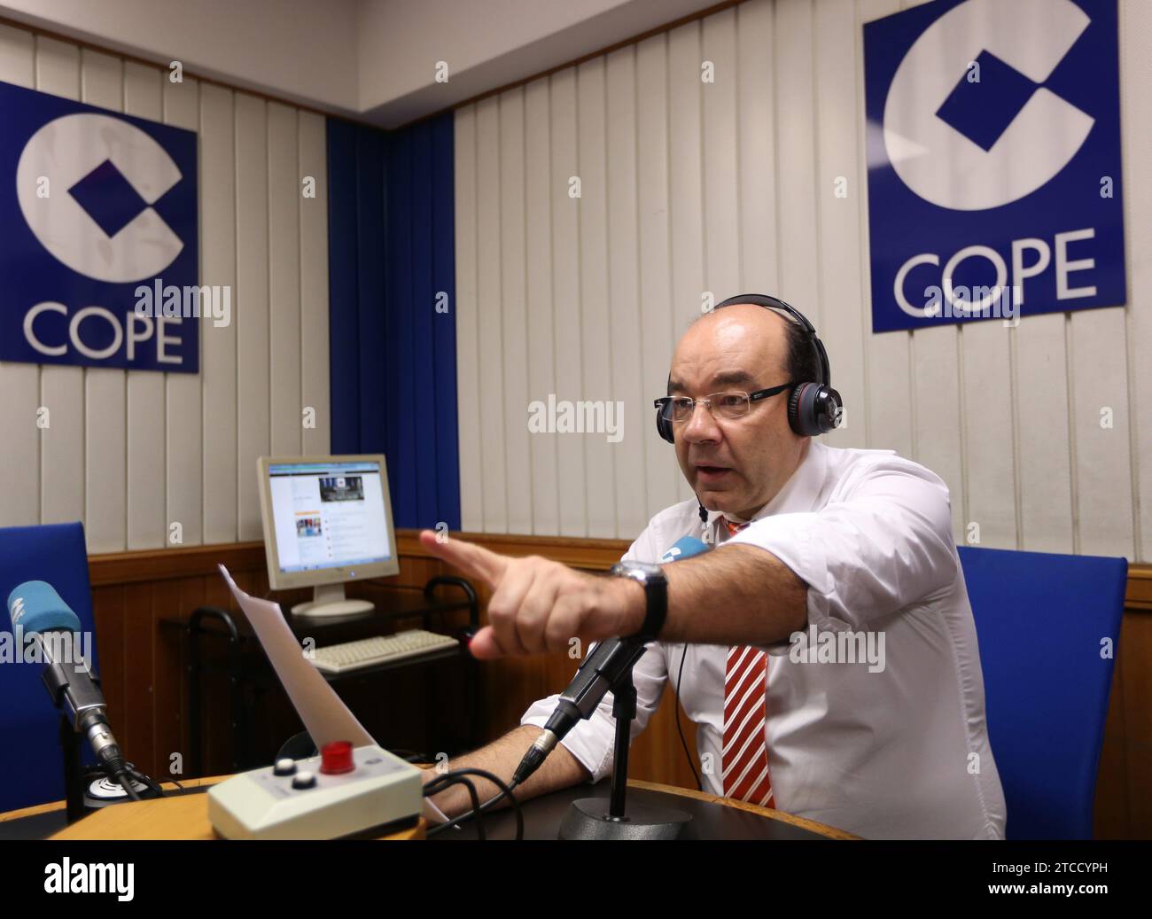 madrid, 3-21-2013.-angel exposito, presenter of the COPE news.-photo ...