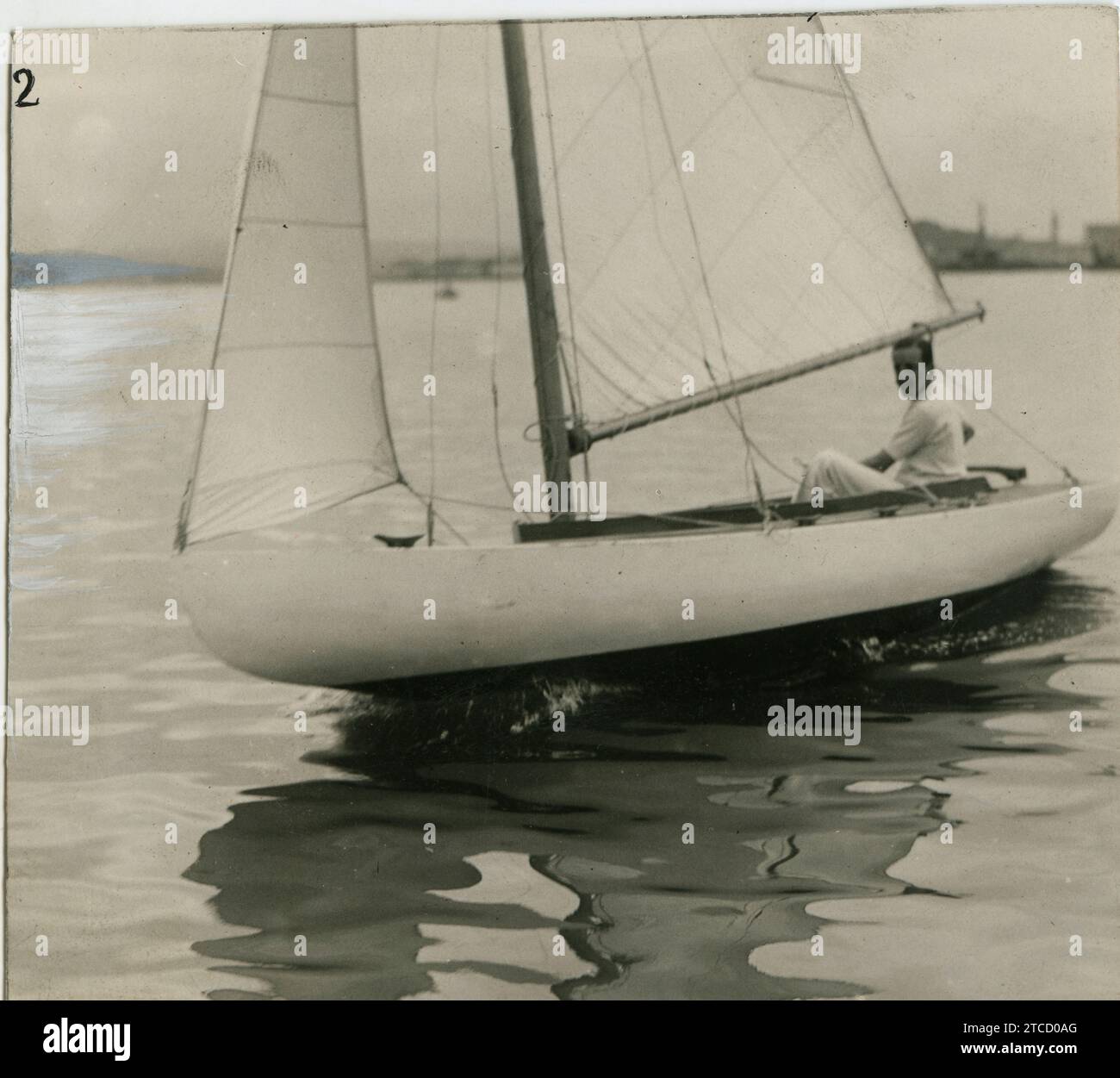 Santander, 08/22/1915. King Alfonso XIII sailing in his monotype ...