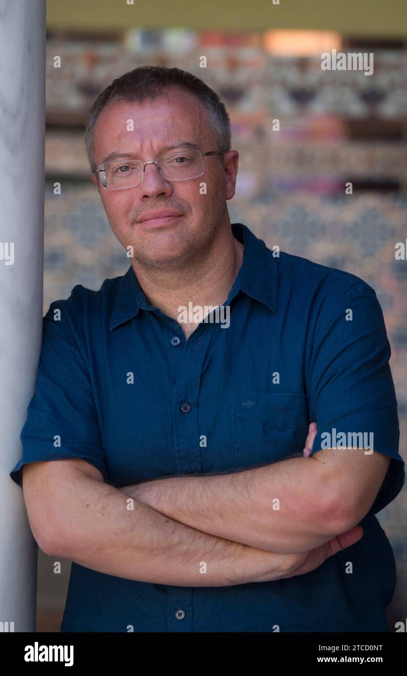 Director daniel monzon hi-res stock photography and images - Alamy