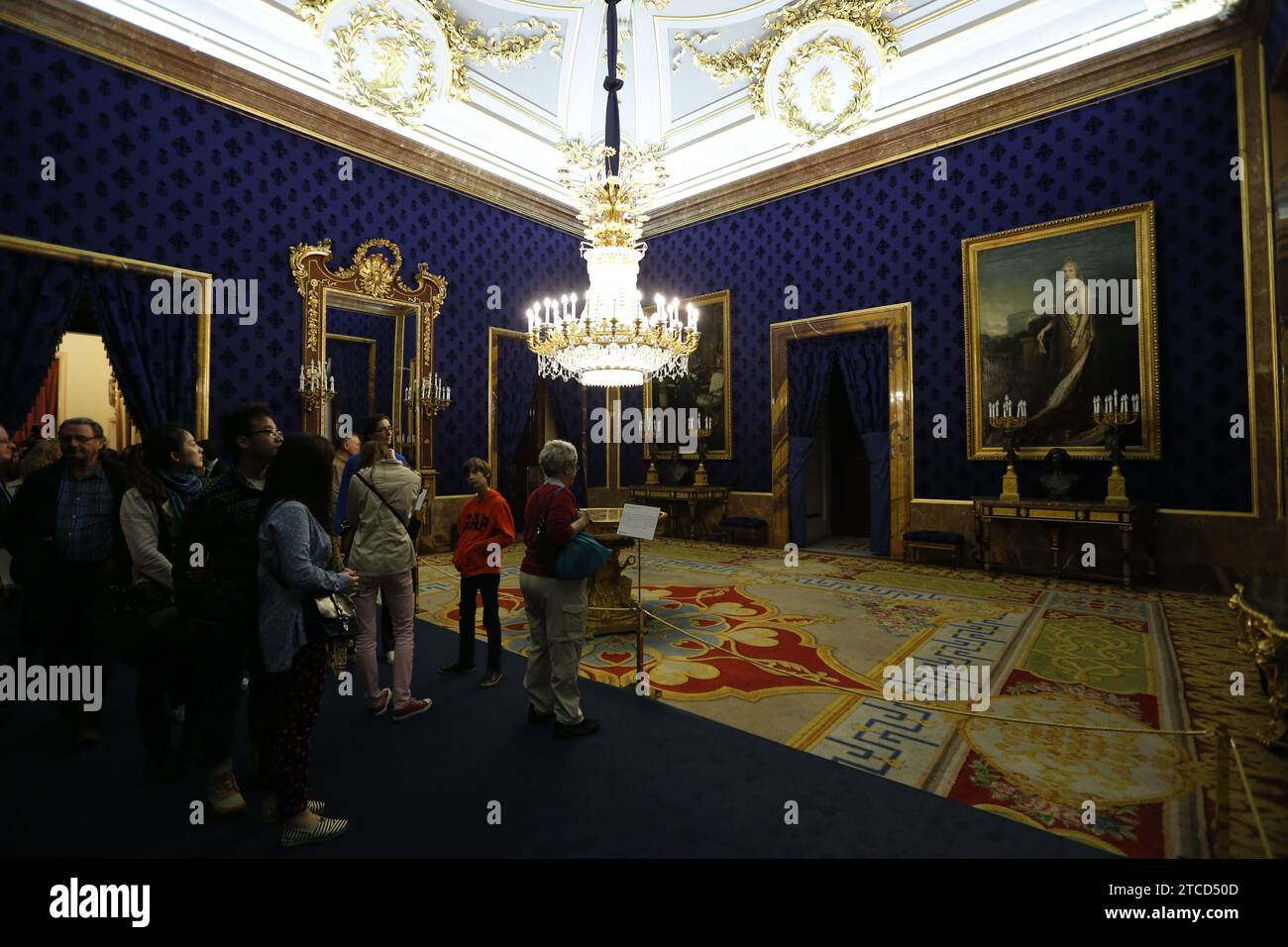 Madrid 04-24-2014....presentation of the new camon official antechamber ...