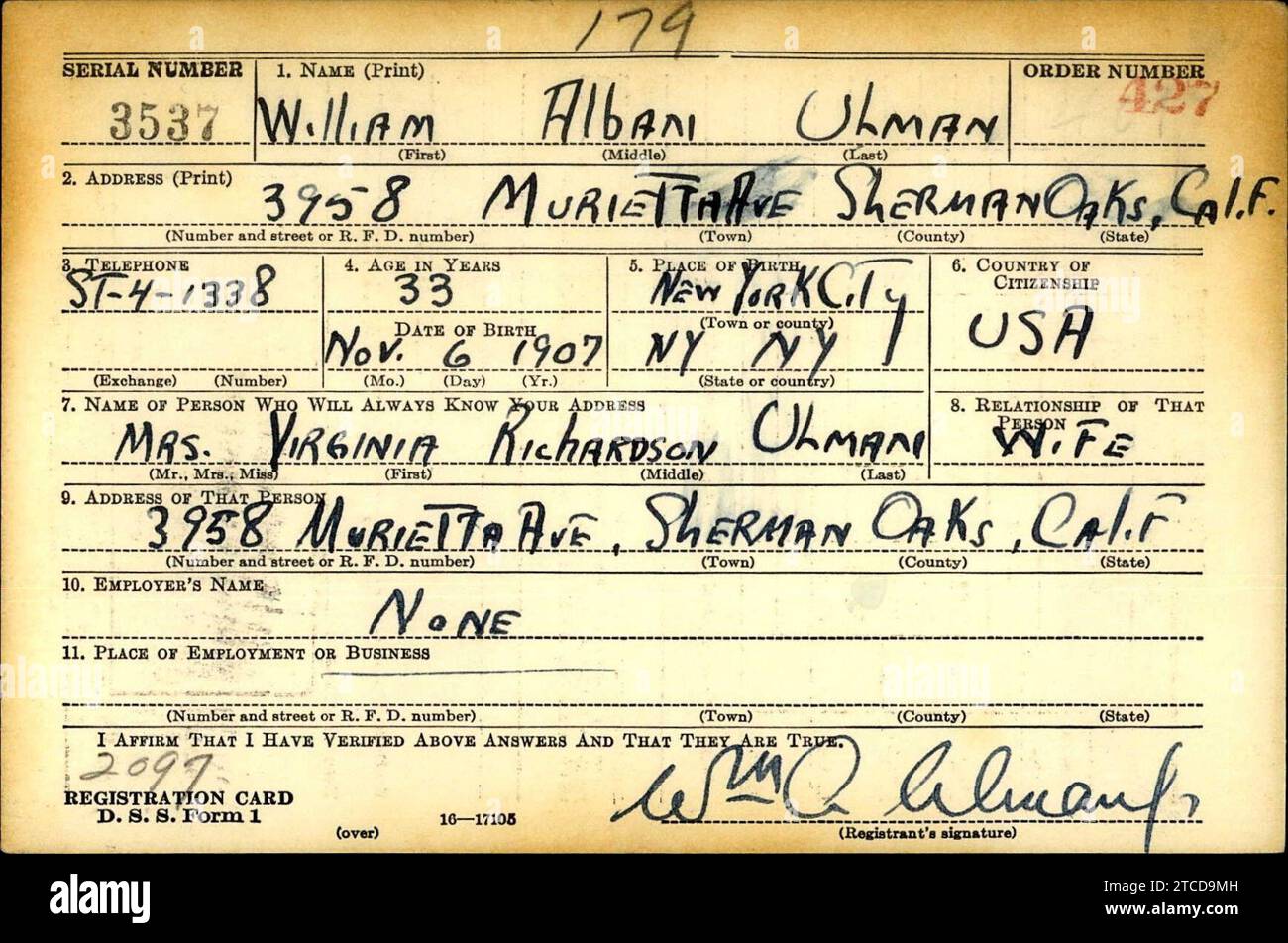 World war draft card hi-res stock photography and images - Alamy
