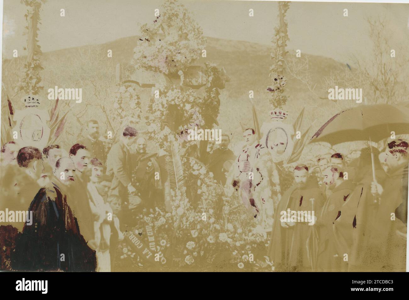 Tetouan, November 1907. Religious solemnity in the cemetery of the ...