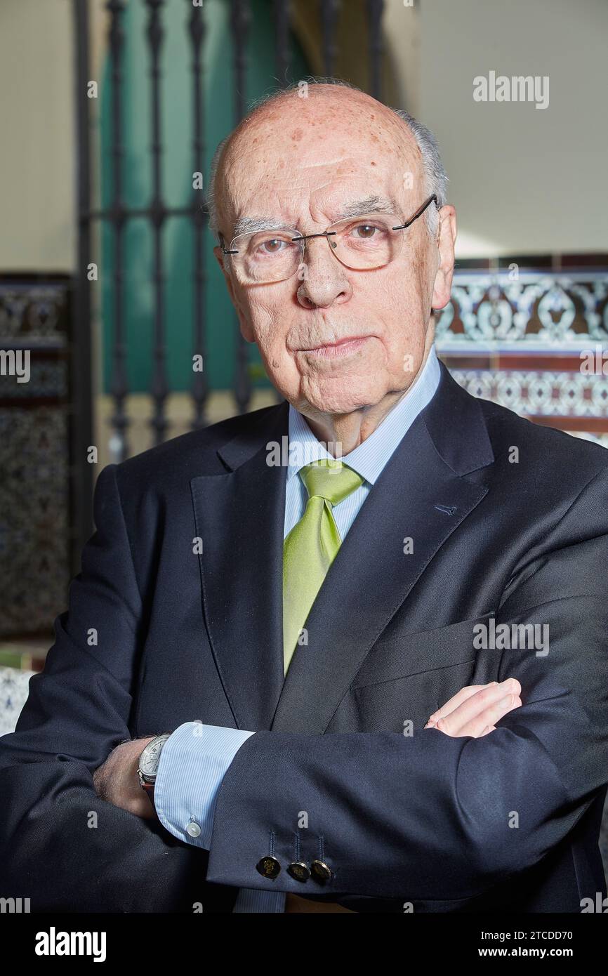 Jose julio perlado hi-res stock photography and images - Alamy