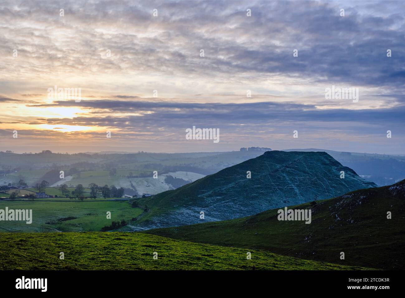 Thorpe Cloud from Thorpe Pasture, Peak District National Park ...
