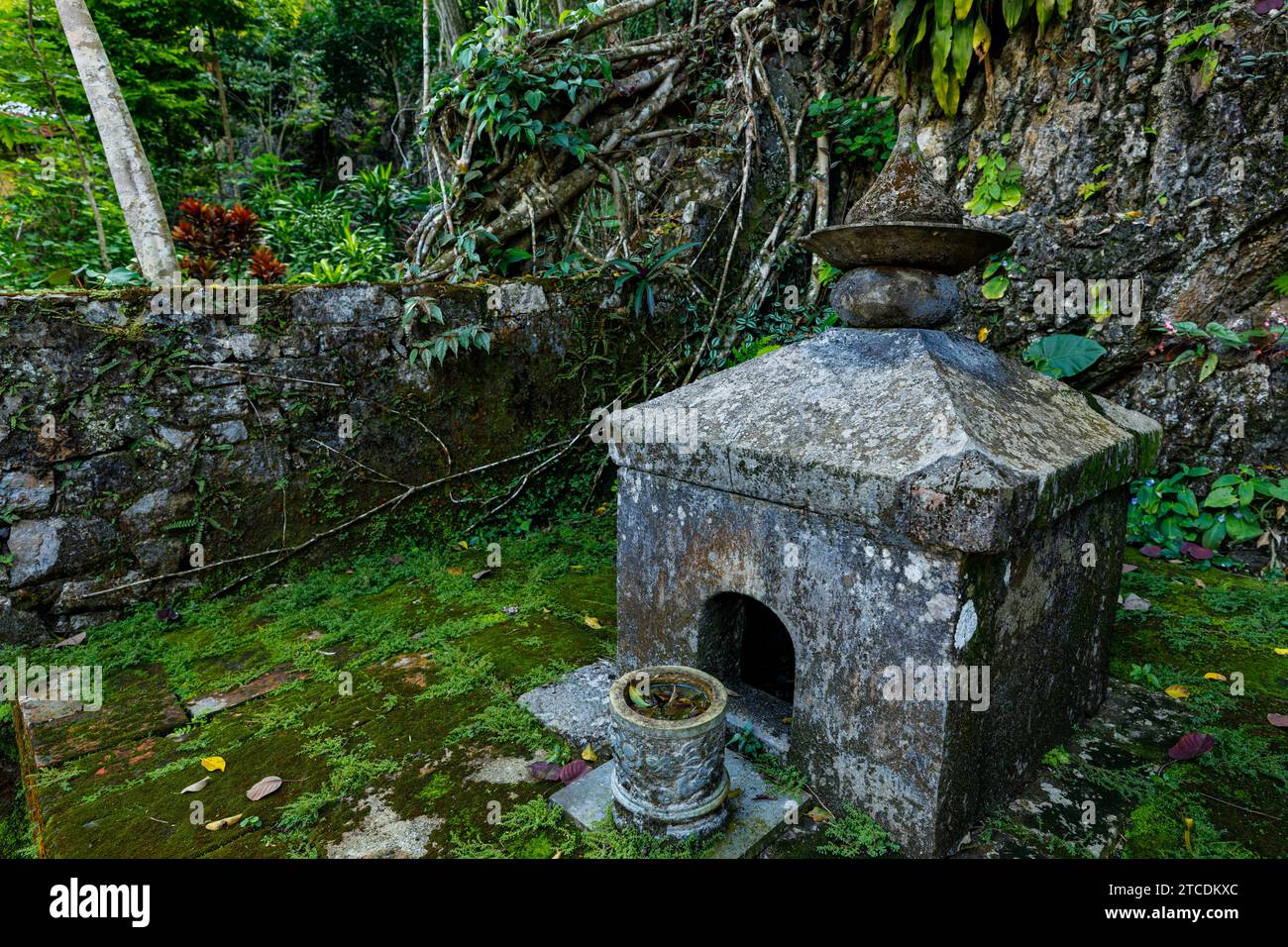 Temple of the perfume pagoda in Vietnam Stock Photo - Alamy