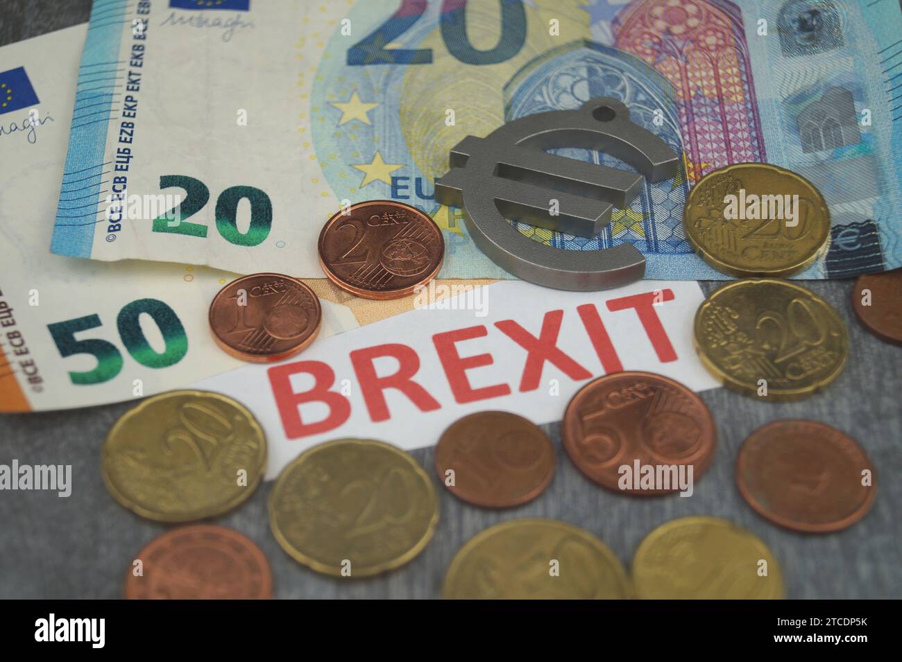Euro bills symbols european hi-res stock photography and images - Alamy