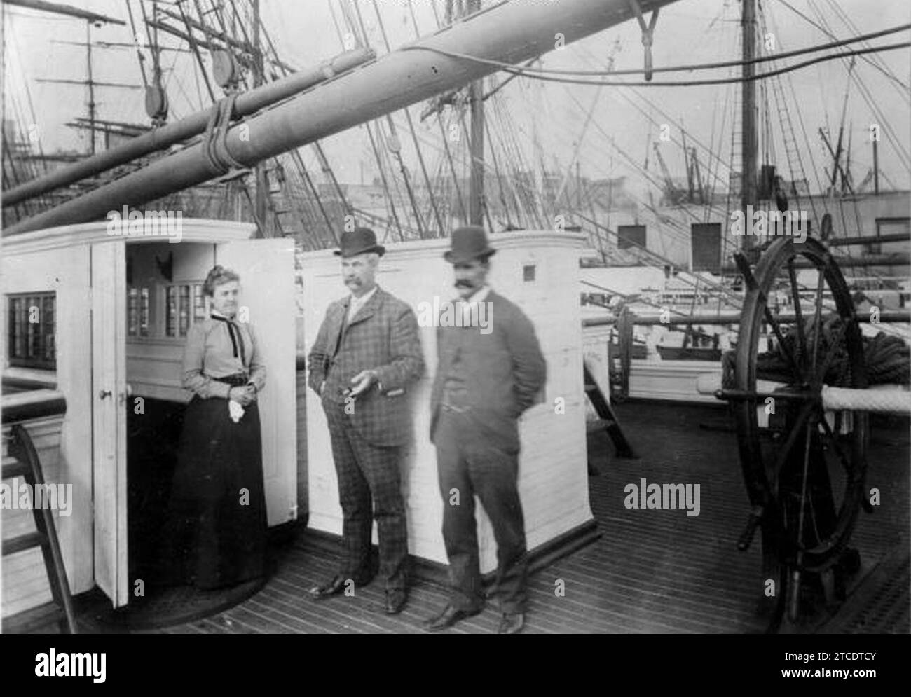 William H. Conner (1877), Captain and wife aboard - mainememory 4195 ...