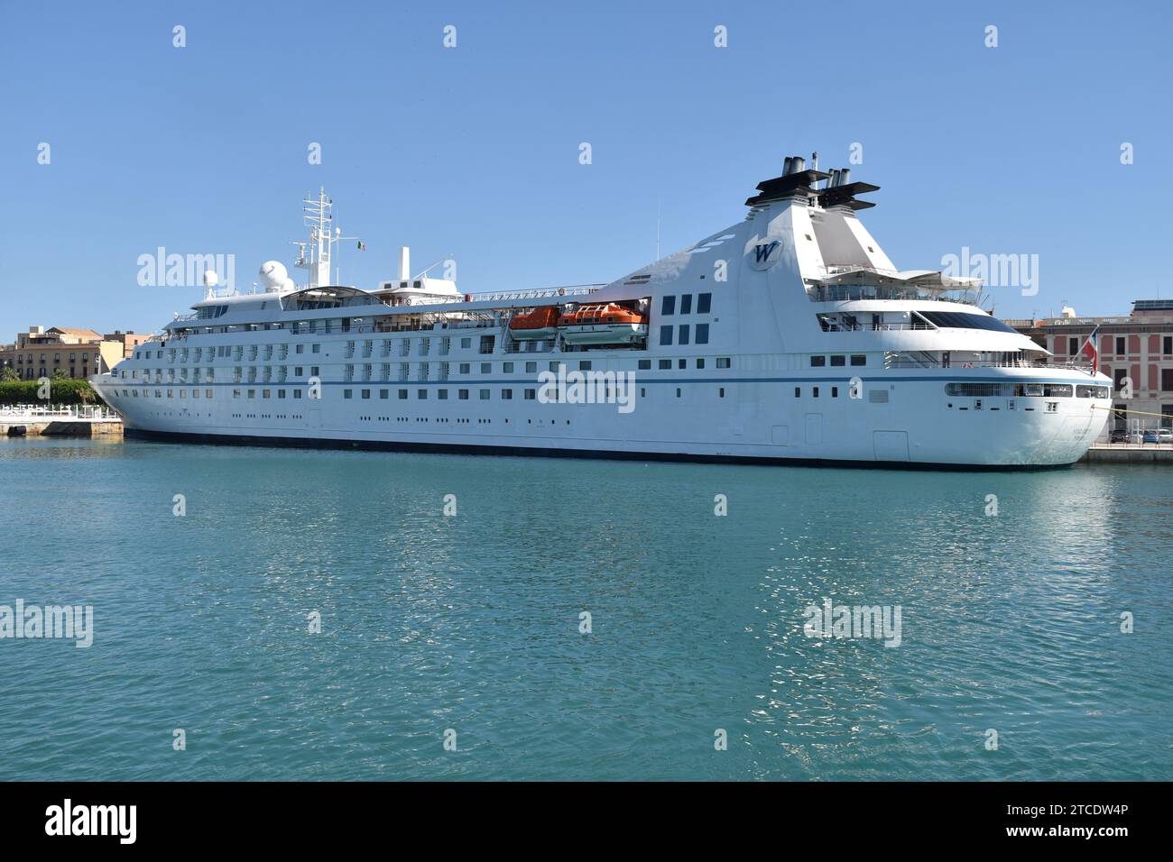 Left side of the "Star Pride" cruise ship, docked in the port of ...