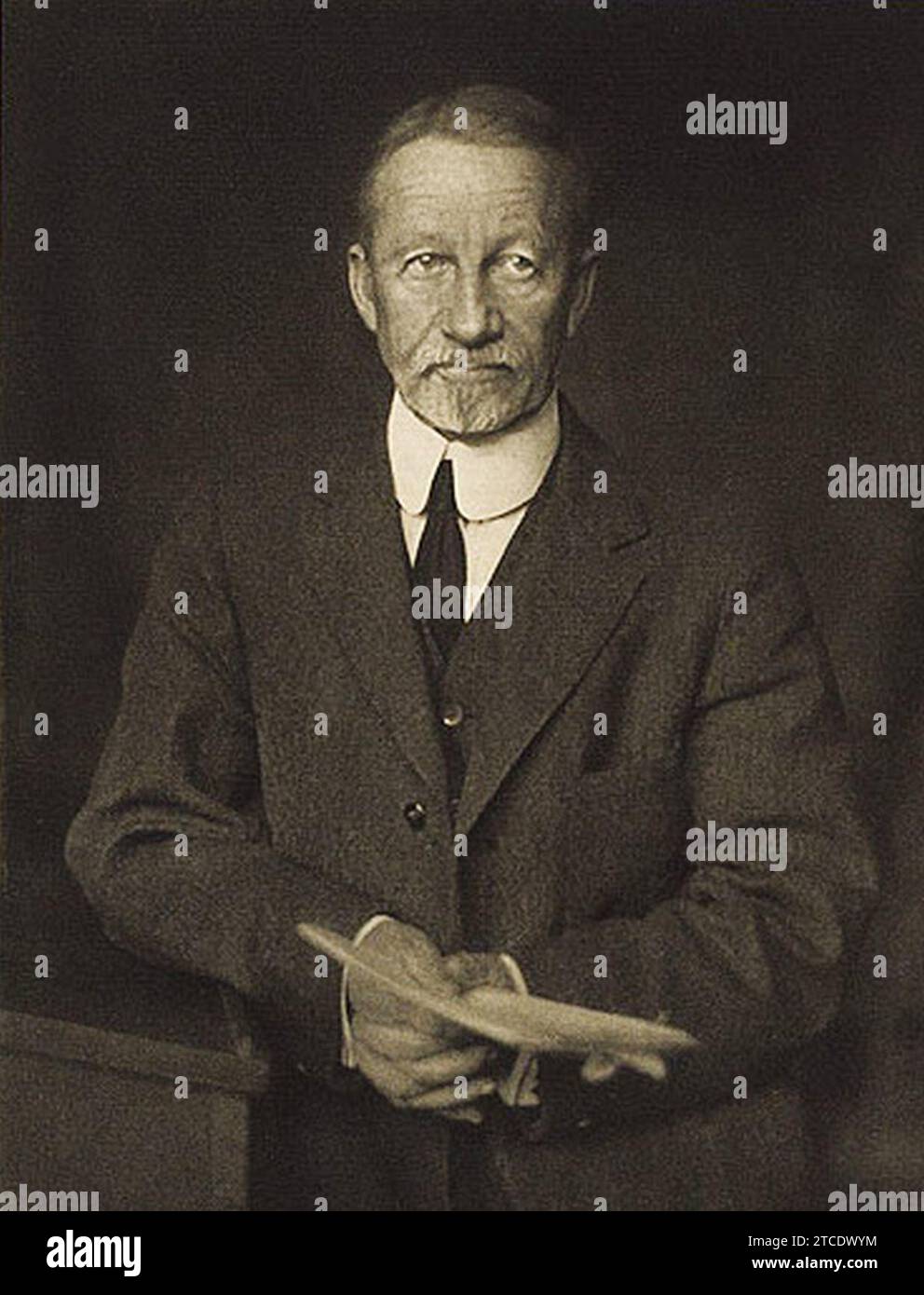 Henry howell hi-res stock photography and images - Alamy