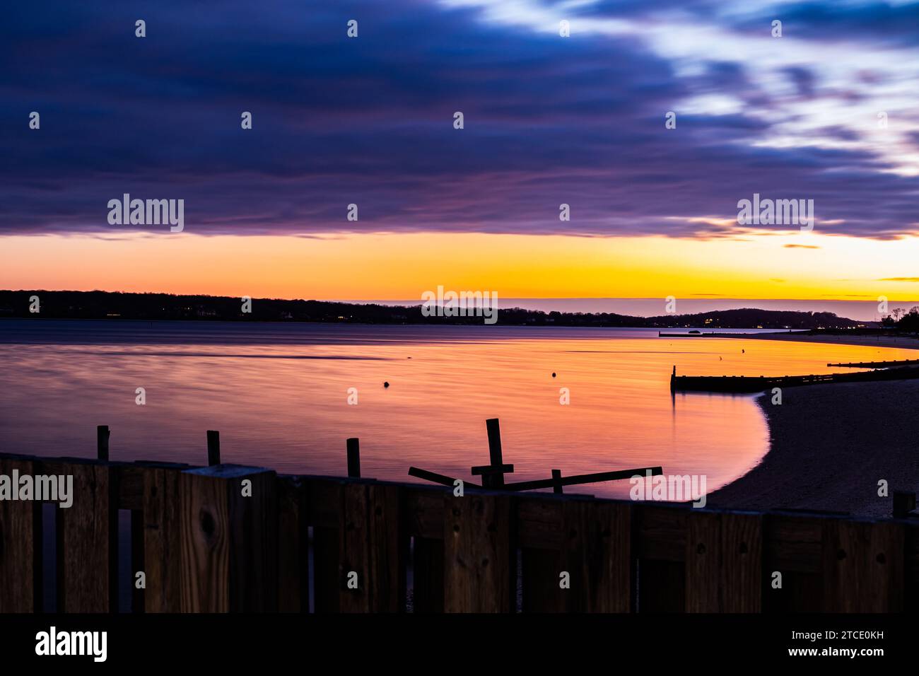 Tranquil oceanfront scene hi-res stock photography and images - Alamy