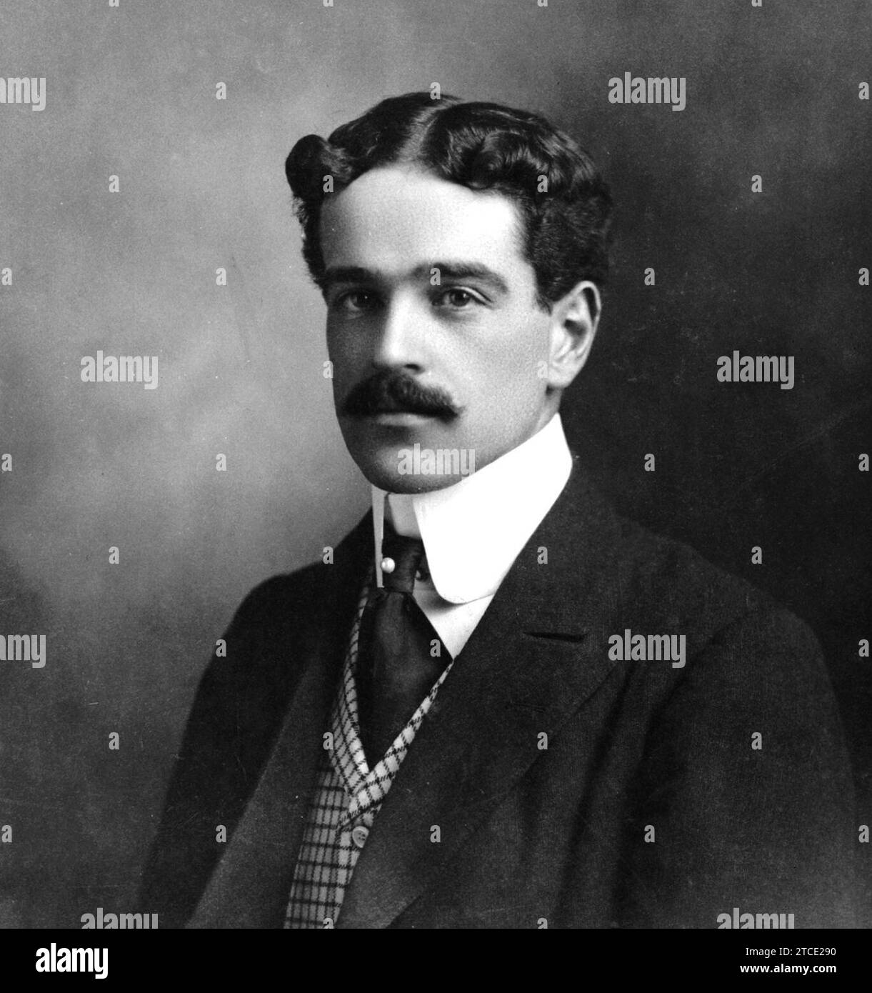 William k vanderbilt hi-res stock photography and images - Alamy