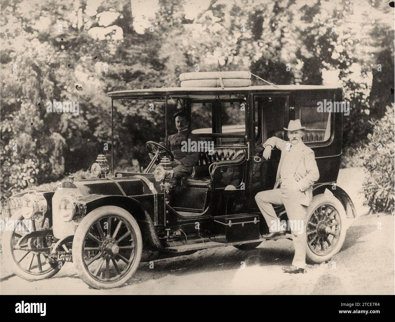 William cochrane hi-res stock photography and images - Alamy