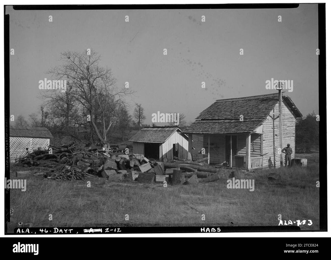 William Poole House CABINS TO REAR OF HOME Stock Photo - Alamy