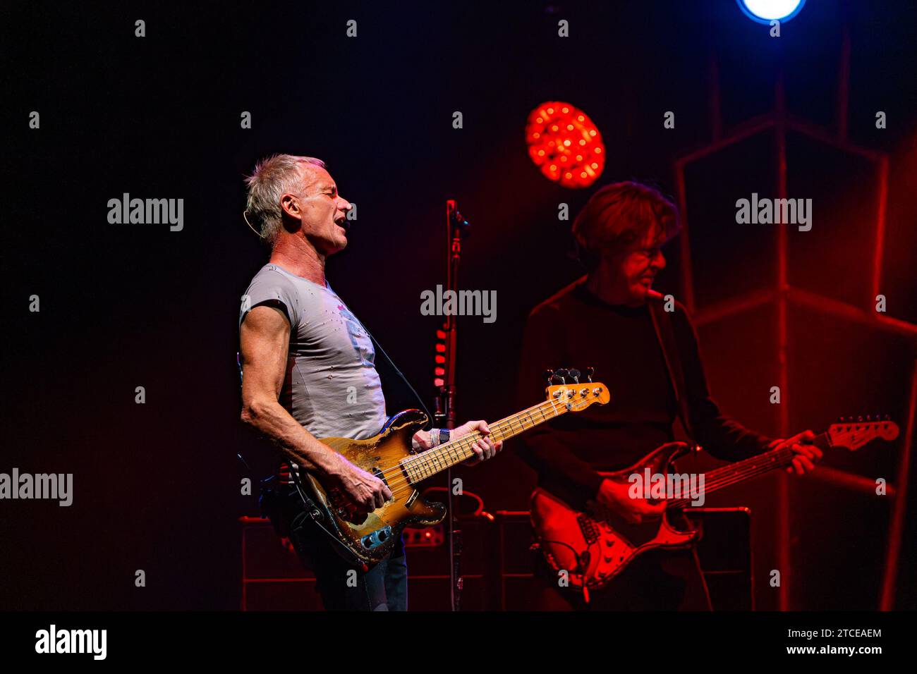 Sting live song hi-res stock photography and images - Alamy