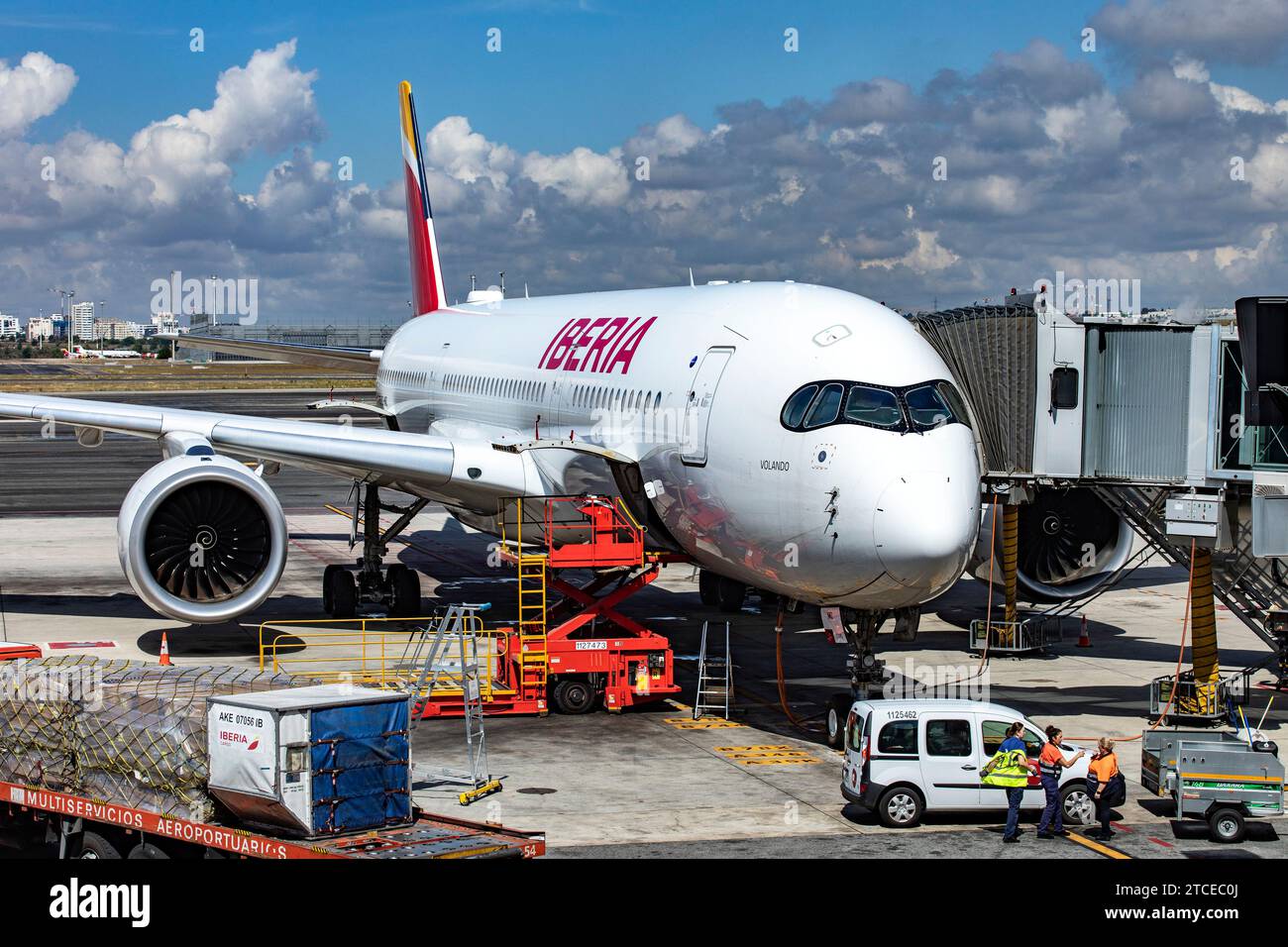 Aircraft ideal hi-res stock photography and images - Alamy