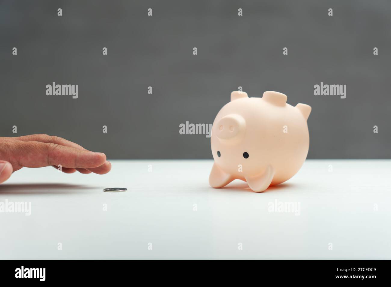 Spilled gold coins hi-res stock photography and images - Alamy