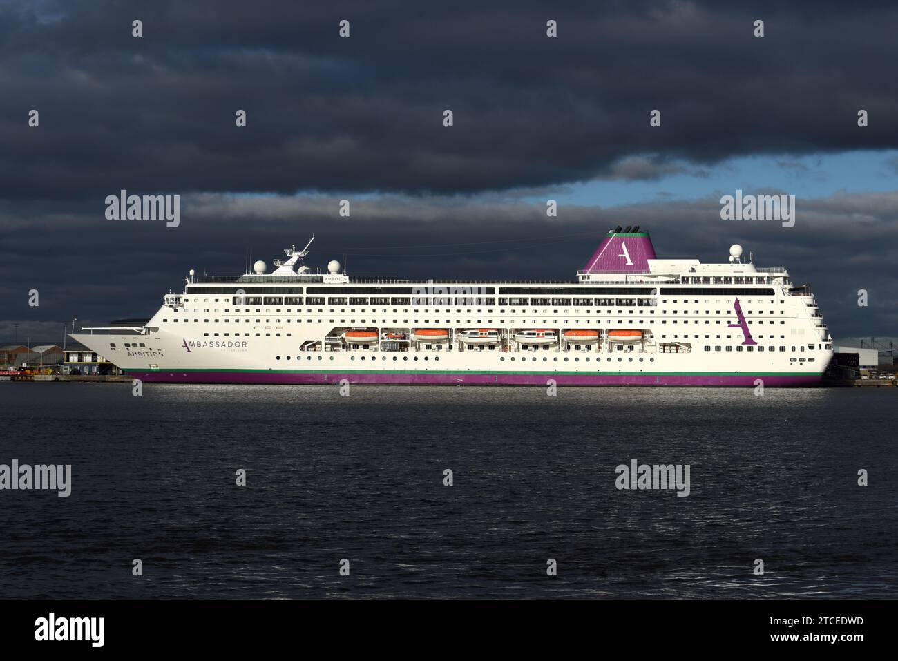 Ms ambition ambition ambassador cruise line daily life ambas hi-res ...