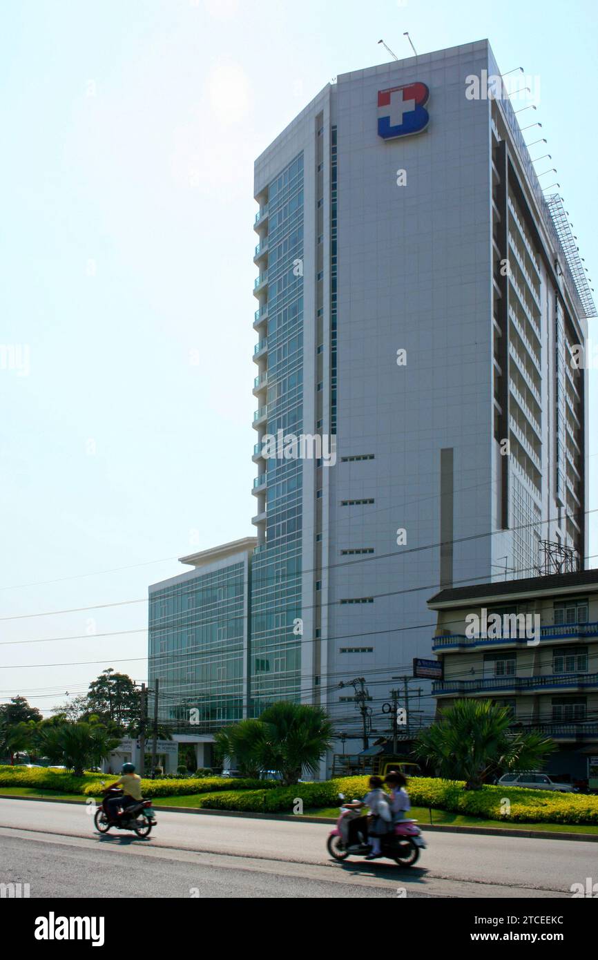 Bangkok hospital pattaya hi-res stock photography and images - Alamy