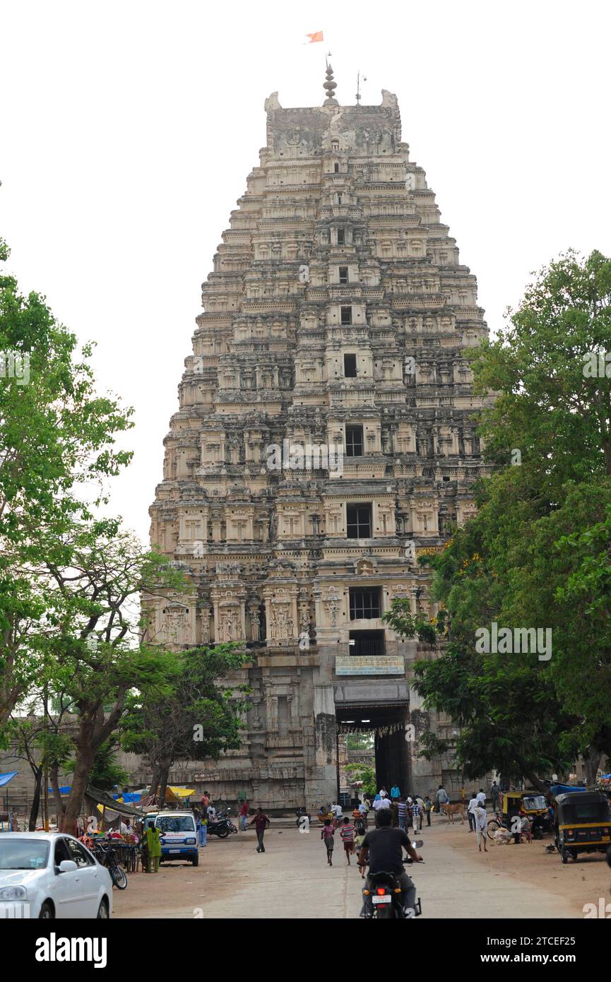 a hindu temple form in Hinduism religion in India a hindu temple in the ...