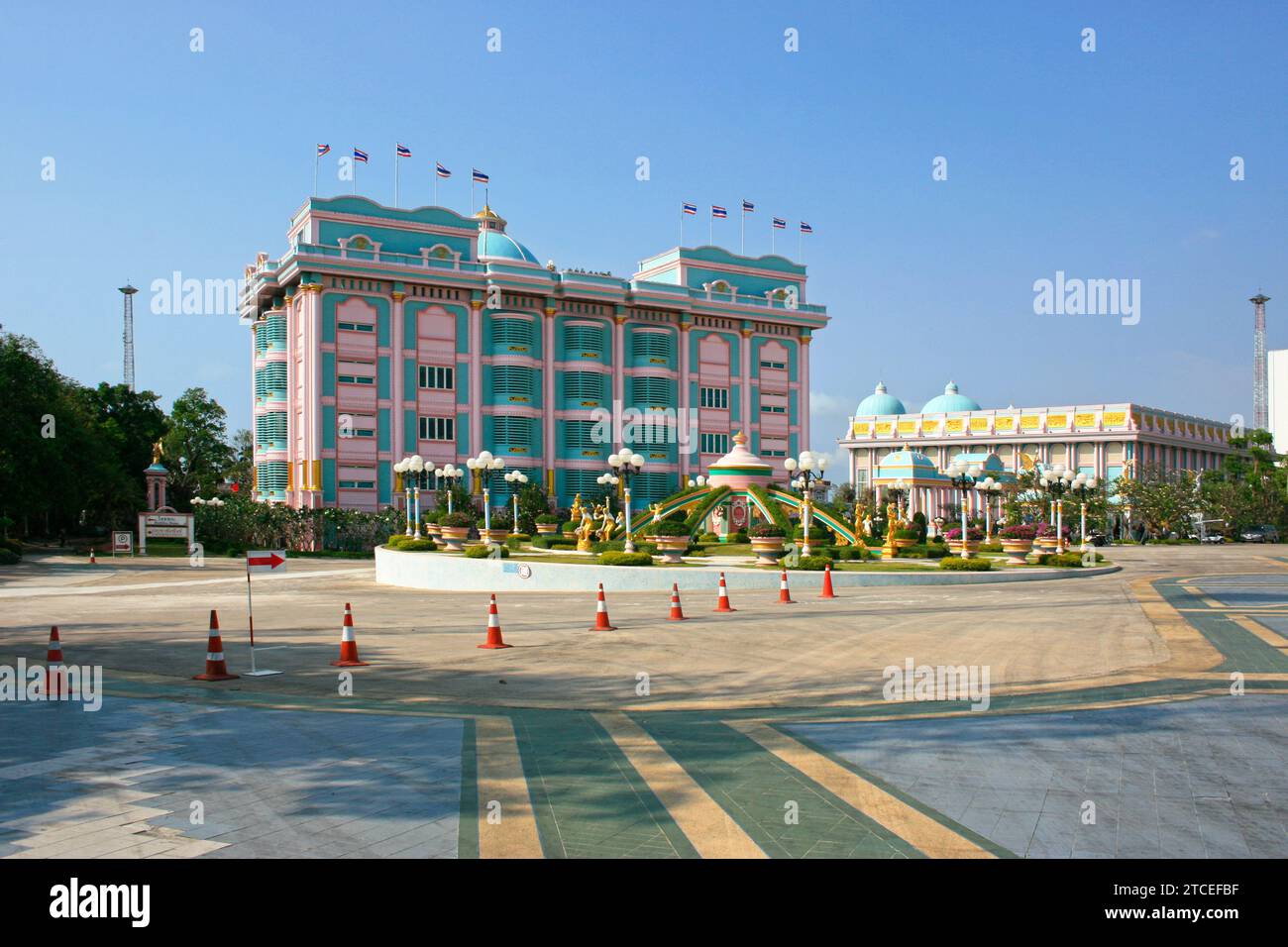 Outside the main entrance of Baan Sukhawadee Mansion (aka Saha Farms ...