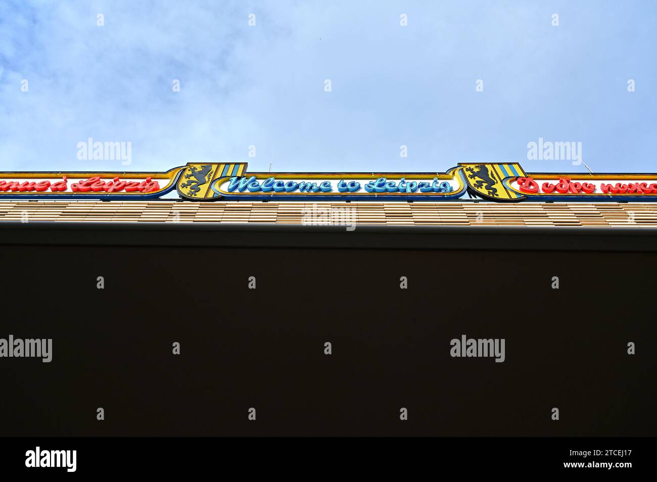 Historical illuminated signs "I praise my Leipzig" (Goethe) and ...