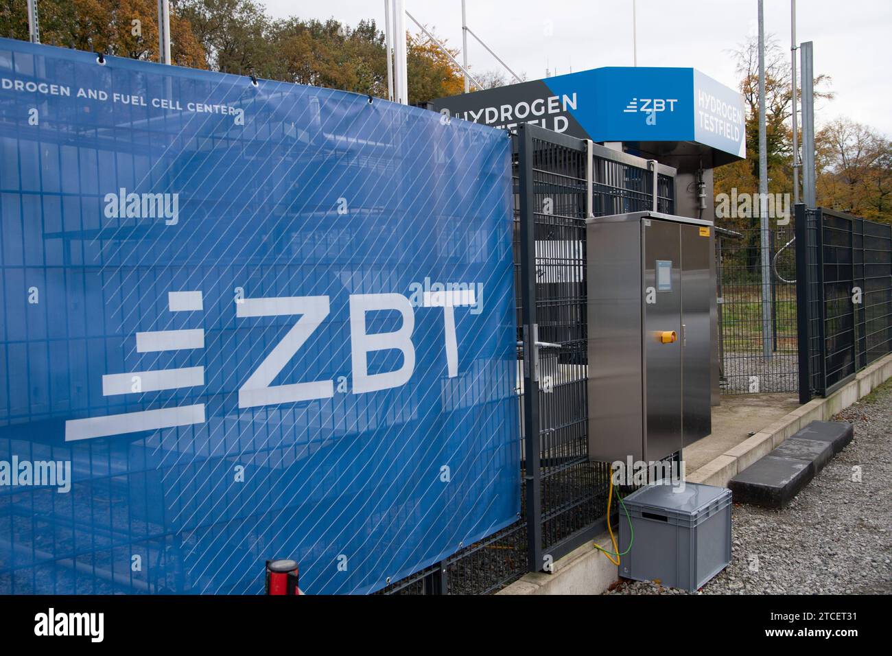Wasserstoff-Tankstelle bei der Firma ZBT, Zentrum fuer ...