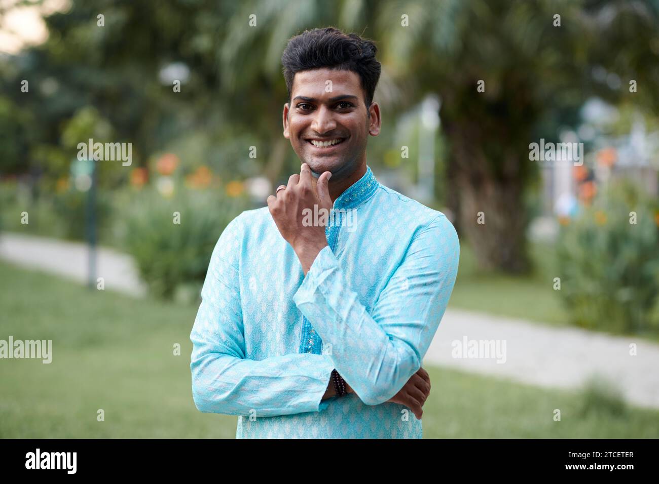 Cheerful indian man hi-res stock photography and images - Alamy