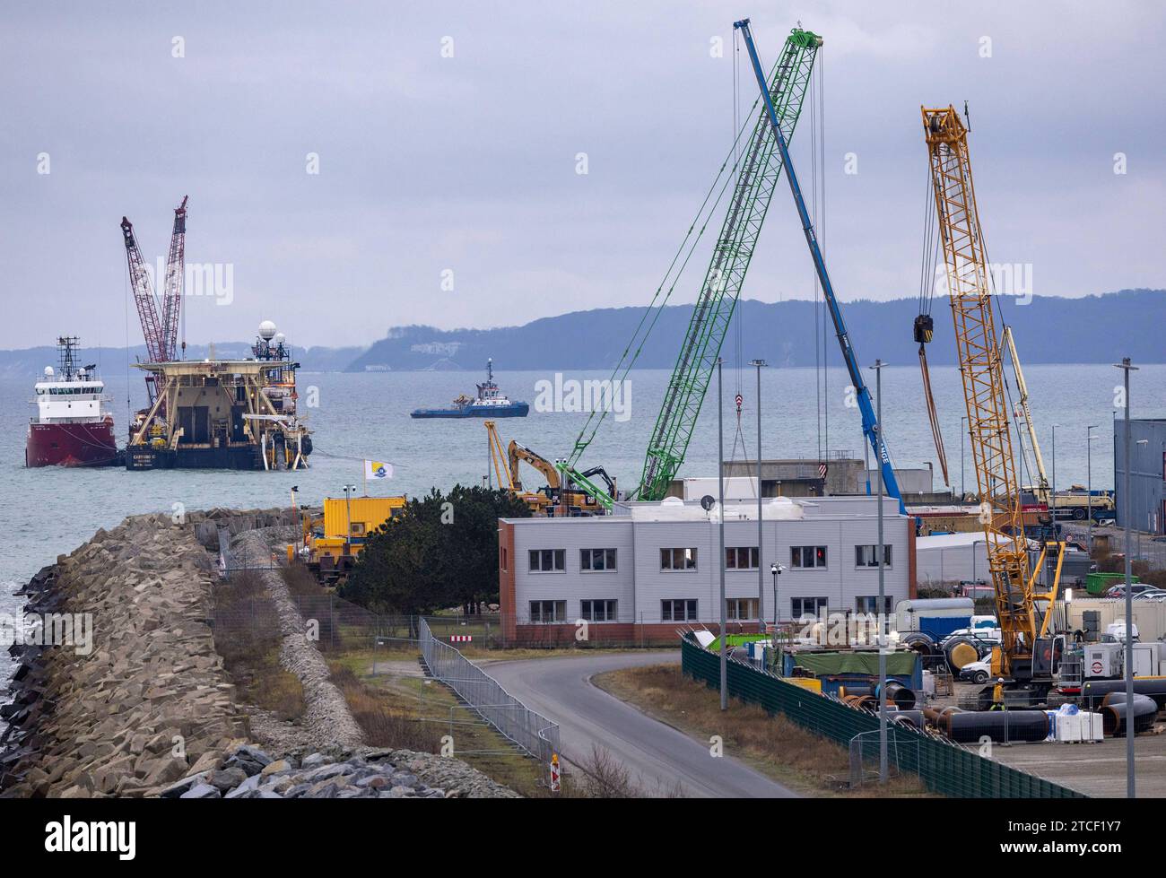 LNG-Pipeline Ruegen ist fast fertig Das Pipeline-Verlegeschiff Castoro ...