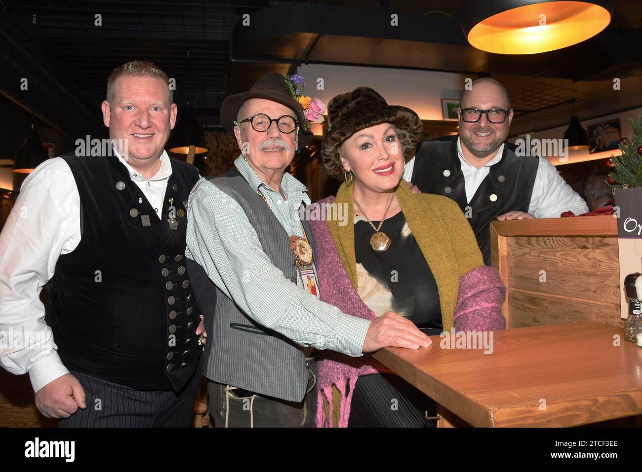 Dominic Graf von Matuschka Wirt Wolfgang Prinz Maler Gloria Gray ...