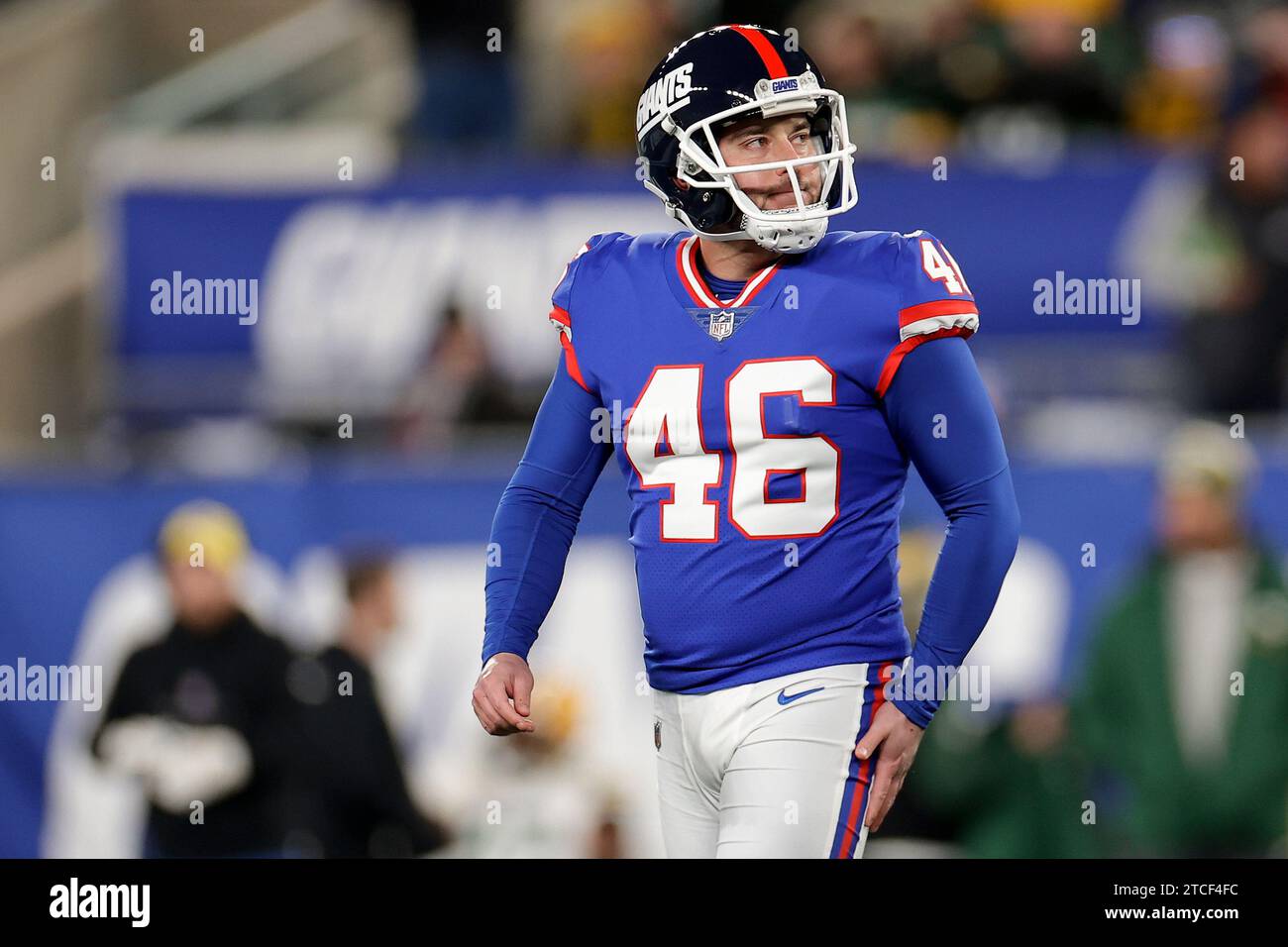 New York Giants place kicker Randy Bullock (46) reacts after missing a ...